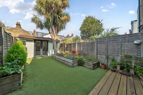 Houses for sale in Tooting | OnTheMarket