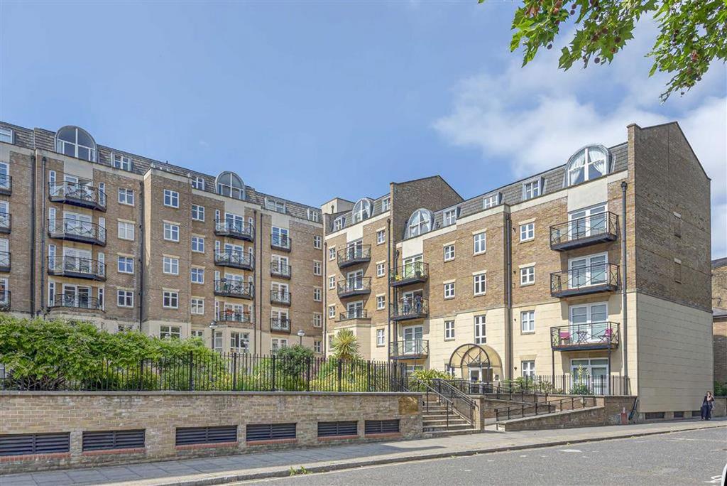 Swan Street, London SE1 3 bed flat - £3,796 pcm (£876 pw)