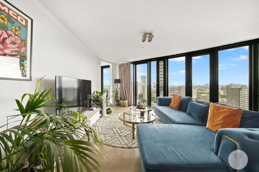 7 Station Street, London E15 2 bed apartment - £635,000