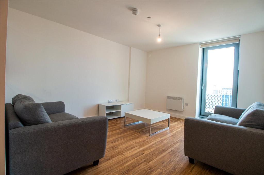 Media City, Michigan Point Tower B... 3 bed flat - £1,650 pcm (£381 pw)