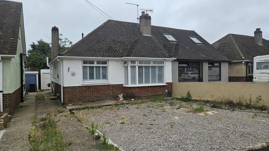 Franklin Road, Brighton, BN2 2 bed semi-detached bungalow - £1,650 pcm ...