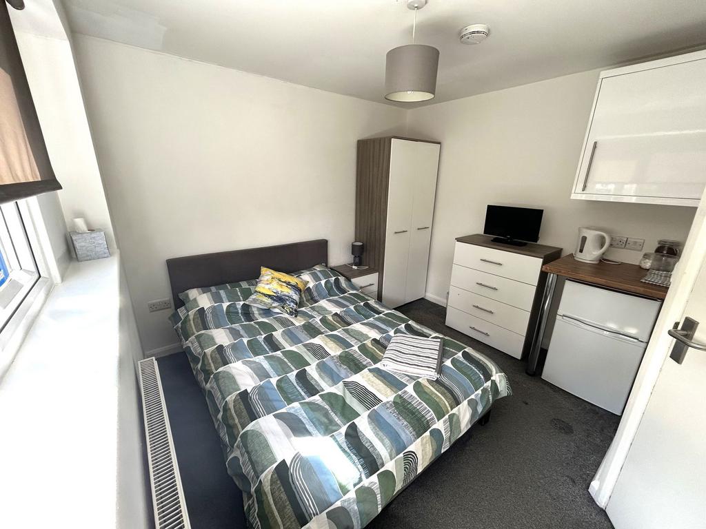 Uist Walk, Corby NN17 1 bed house of multiple occupation to rent - £628 ...