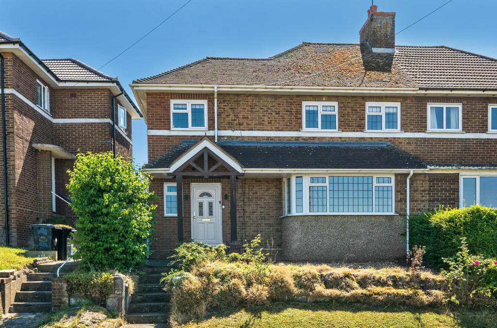 Dunstable Road, Dunstable LU6 3 bed semi-detached house for sale - £425,000
