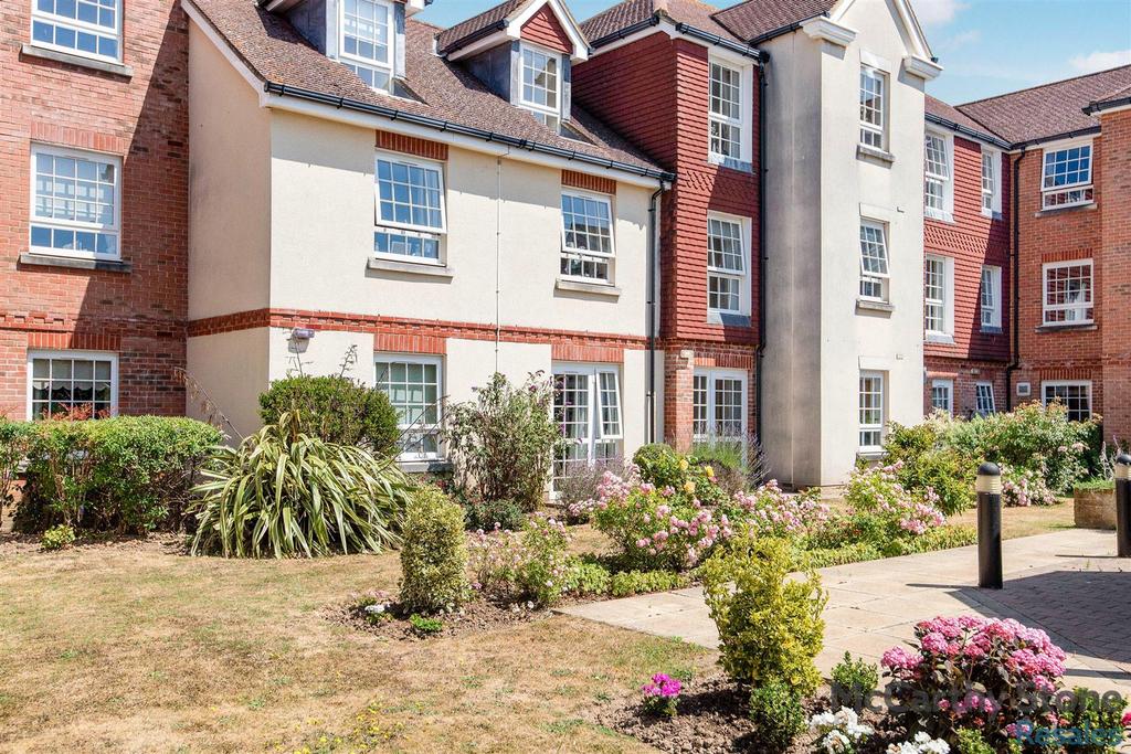 Claridge House, Church Street... 2 bed apartment for sale - £215,000