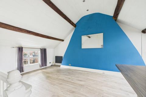 Houses for sale around WA13 0XG | OnTheMarket
