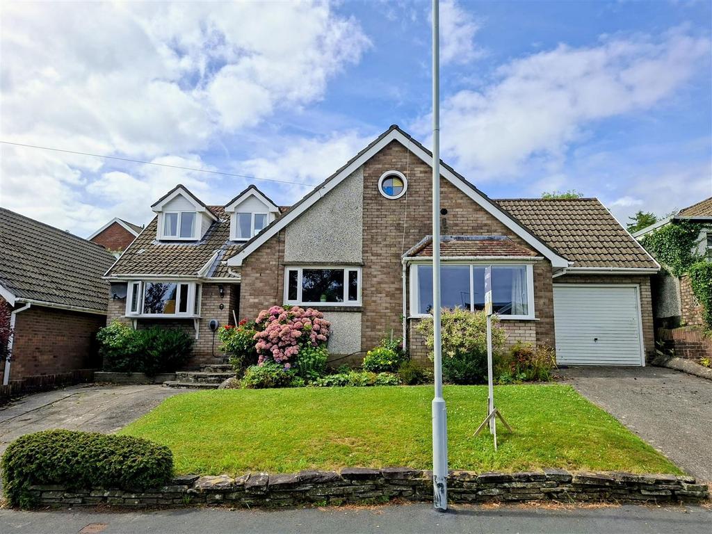 Dylan Road, Killay, Swansea 4 bed detached house for sale - £425,000
