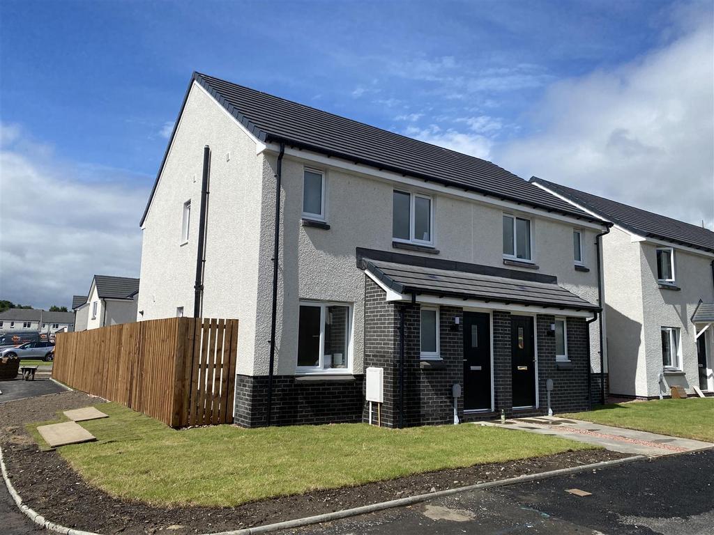 15 Muirton Farm Road, Kirkcaldy 3 bed semi-detached house - £1,100 pcm ...