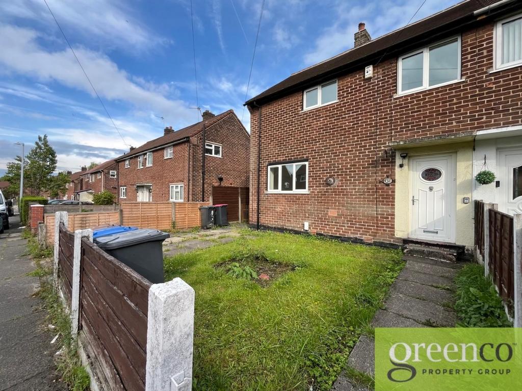Castleway, Salford M27 3 bed semi-detached house - £1,000 pcm (£231 pw)
