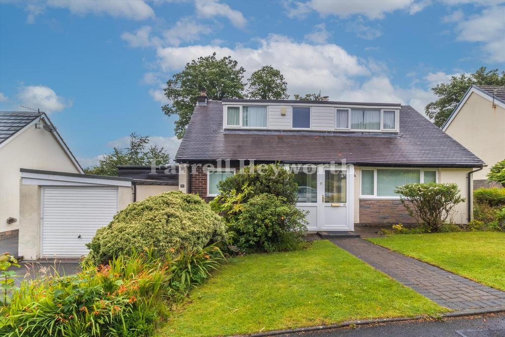 Mowbray Drive, Carnforth LA6 3 bed bungalow - £330,000
