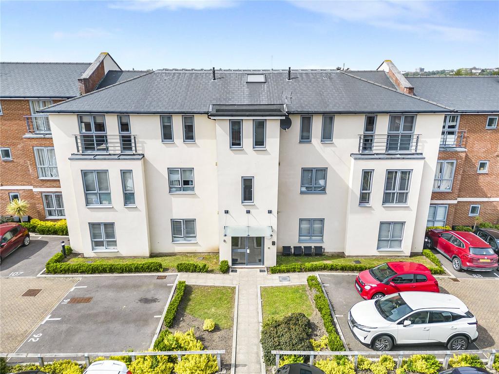 Springhead Parkway, Northfleet... 2 bed apartment for sale - £260,000