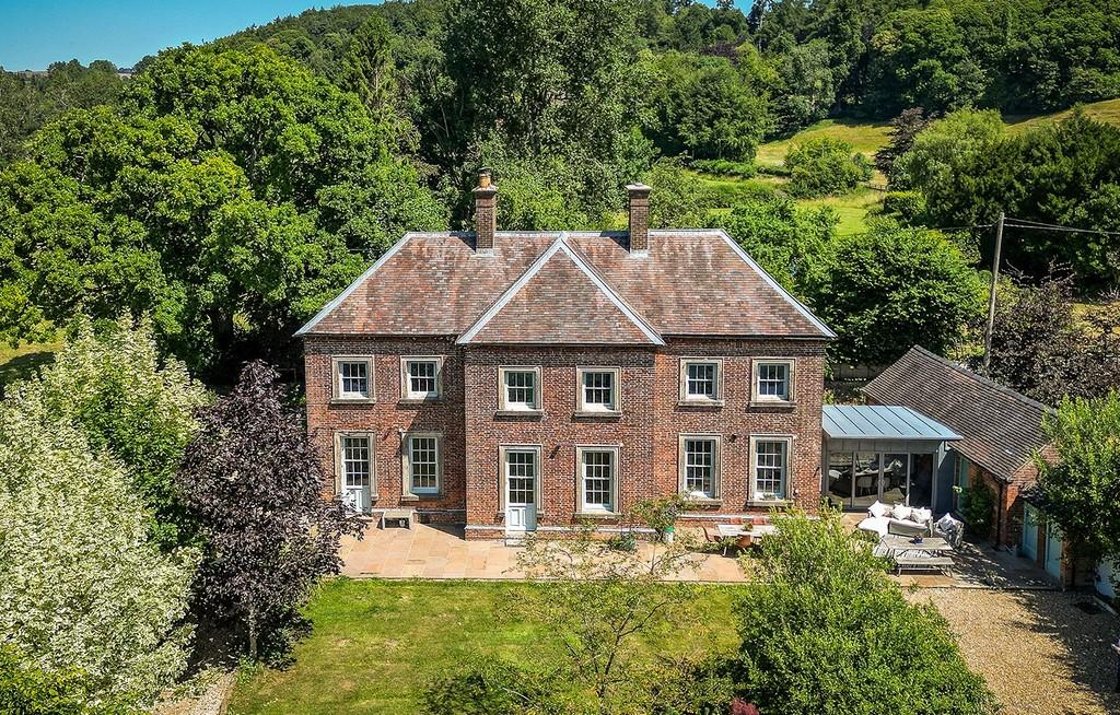 Mappleton, Ashbourne 4 bed house - £950,000