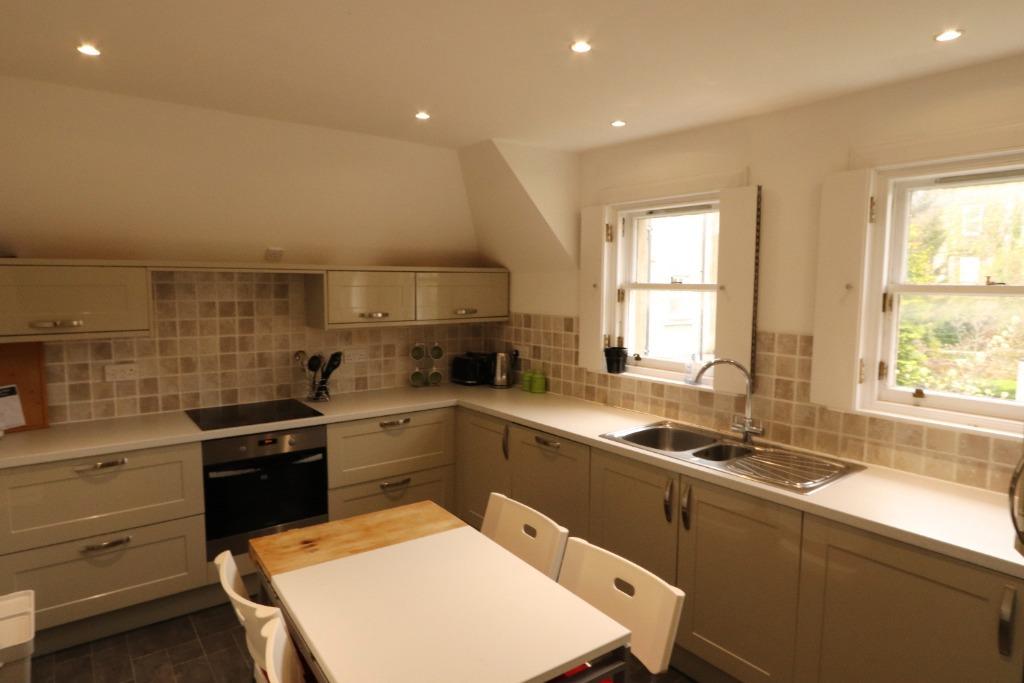 Upper Gray Street, Edinburgh, EH9 3 bed house - £2,100 pcm (£485 pw)