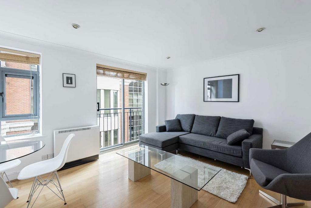 Bridgewater Square, London EC2Y 2 bed flat - £2,800 pcm (£646 pw)