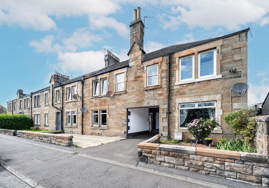 West Main Street, Broxburn, EH52 2 bed flat for sale - £155,000