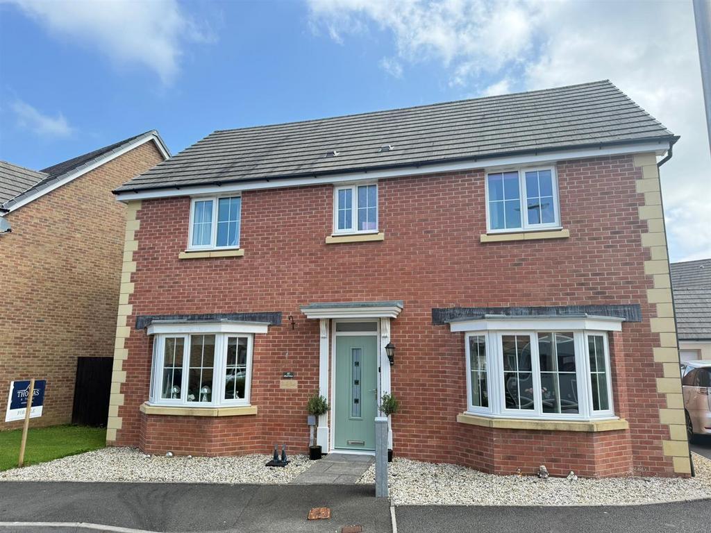 Ffordd Y Glowyr, Ammanford SA18 4 bed detached house for sale - £355,000