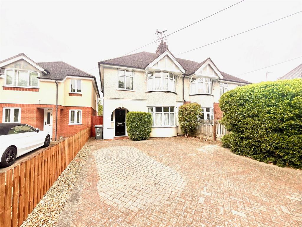 Fishers Green Road, STEVENAGE... 3 bed semi-detached house for sale - £ ...