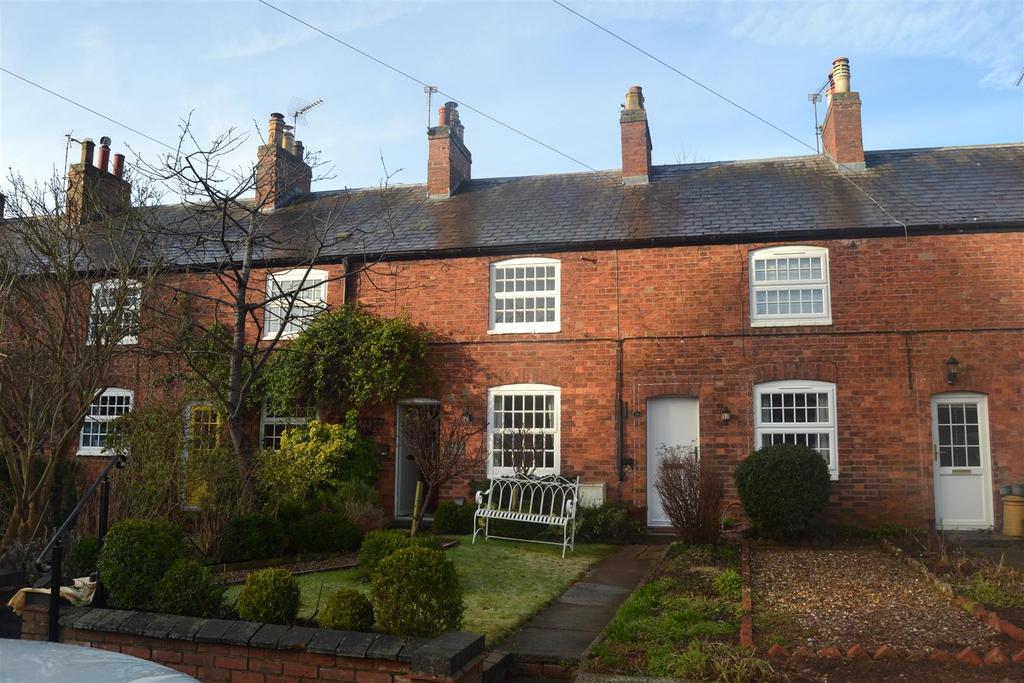 Brook Lane, Billesdon, Leicester 2 bed terraced house - £900 pcm (£208 pw)