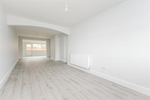 Houses for sale in Istead Rise | OnTheMarket