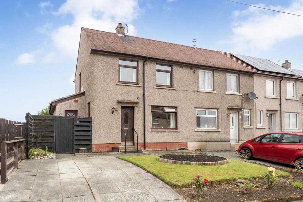 Irene Terrace, Standburn FK1 2 bed end of terrace house - £120,000