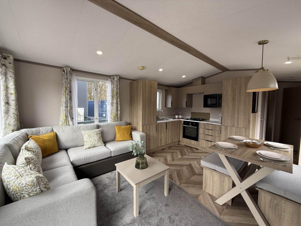 Hunters Quay Holiday Village 2 bed park home - £54,995