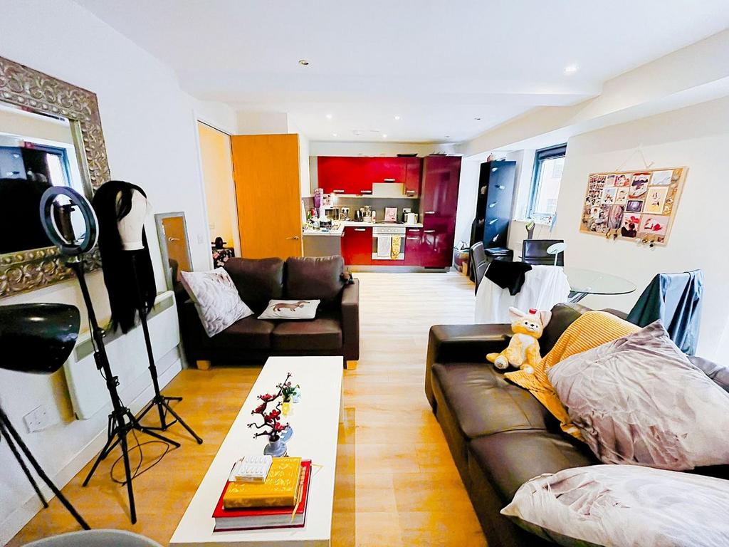 22 York Place, Leeds, West Yorkshire 2 bed flat - £1,150 pcm (£265 pw)
