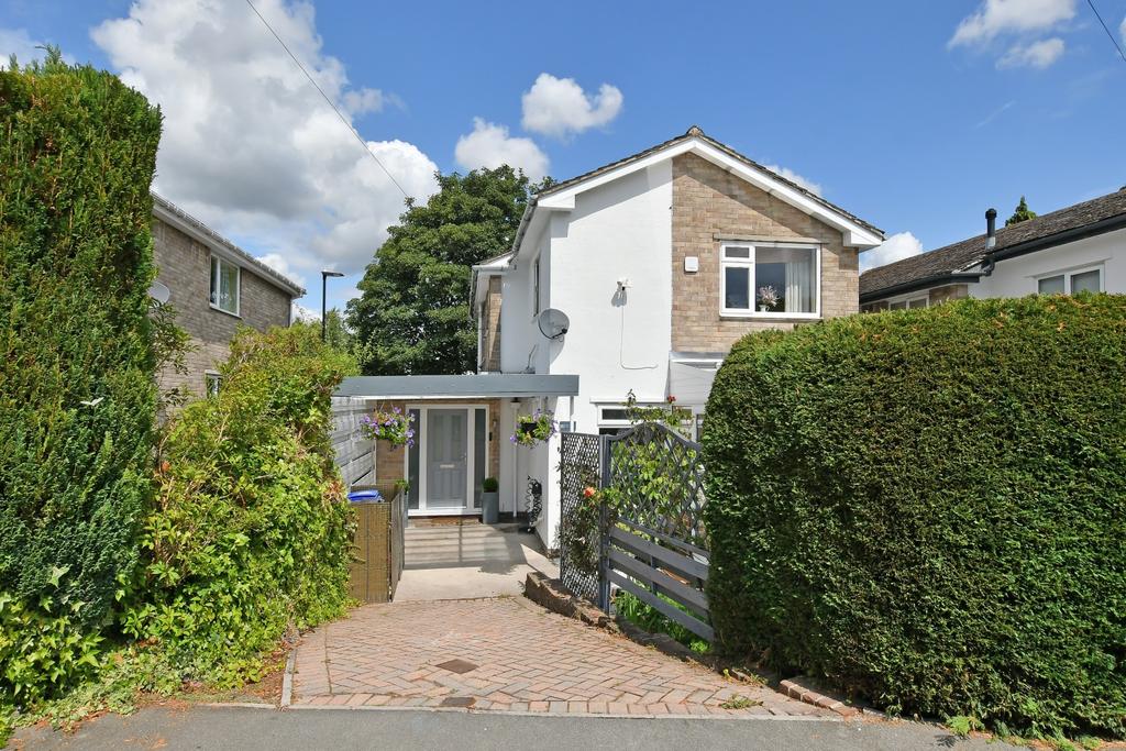 Dore Hall Croft, Dore, S17 3HD 3 bed detached house for sale - £550,000