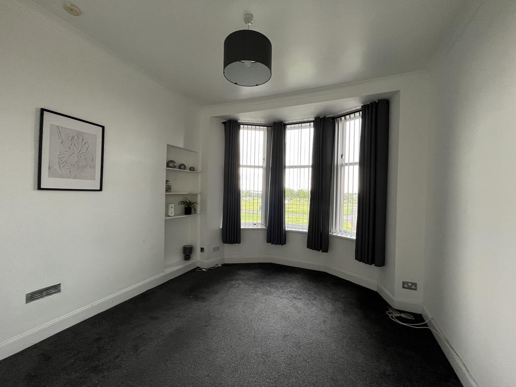 Clynder Street, Glasgow, G51 2EW 1 bed flat - £675 pcm (£156 pw)