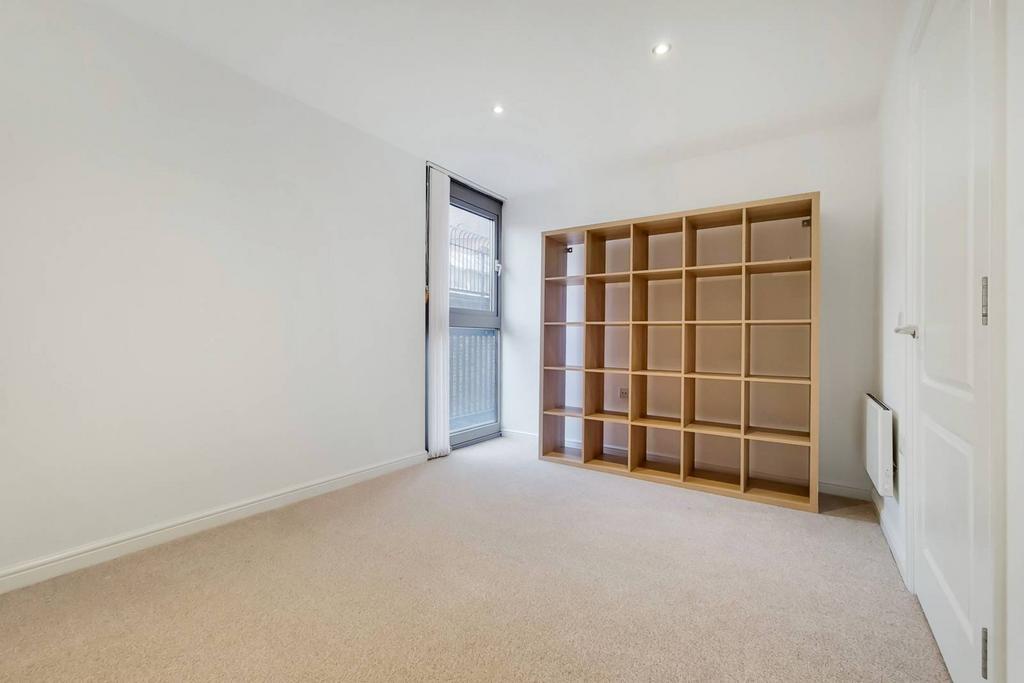 Hornsey Road, Holloway, London, N7 2 bed flat for sale - £695,000