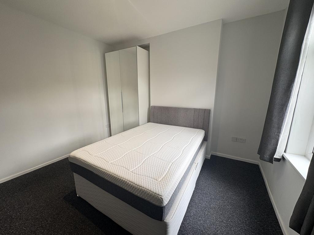 Duckpool road, Newport NP19 1 bed in a house share - £540 pcm (£125 pw)