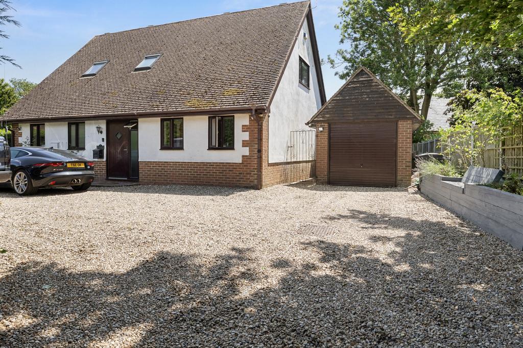 The Street, West Hougham, Kent, CT15 4 bed detached house for sale - £ ...