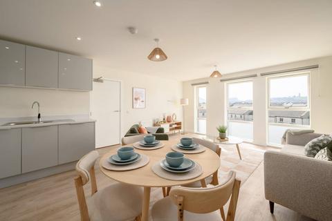 Steads Place, Flat 5A, Edinburgh, EH6 2 bed flat to rent - £1,685 pcm ...