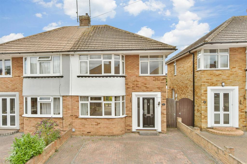 Devon Close, Rainham, Gillingham, Kent 3 bed semi-detached house for ...