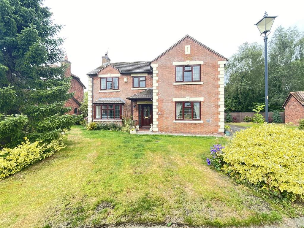 Berwyn Close, Ledsham Park, Little... 4 bed detached house for sale - £ ...