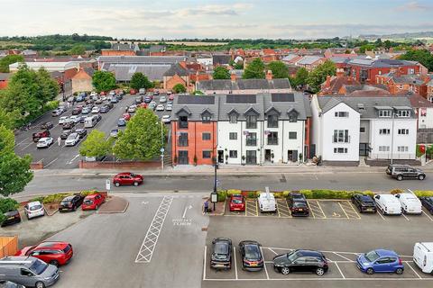 Houses to rent in Evesham | OnTheMarket