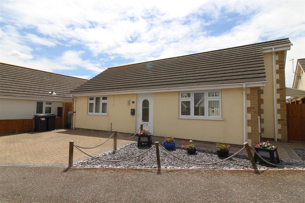 Brooklands Close, Herne Bay 2 bed detached bungalow for sale - £425,000