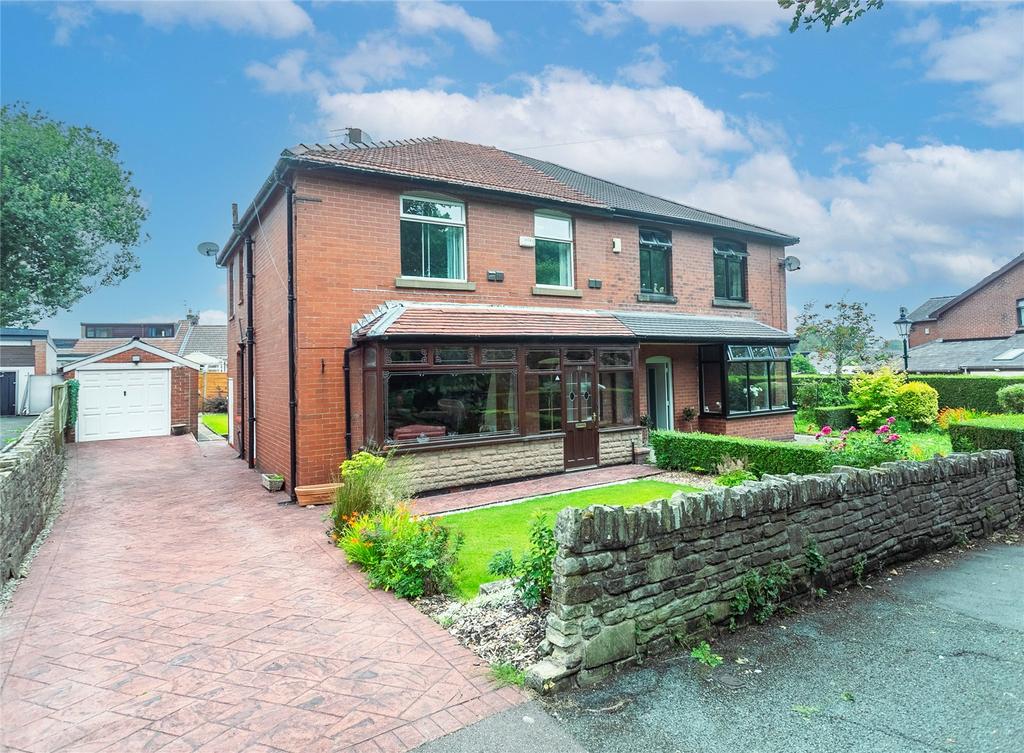 Ashfield Lane, Rochdale OL16 3 bed semi-detached house for sale - £275,000