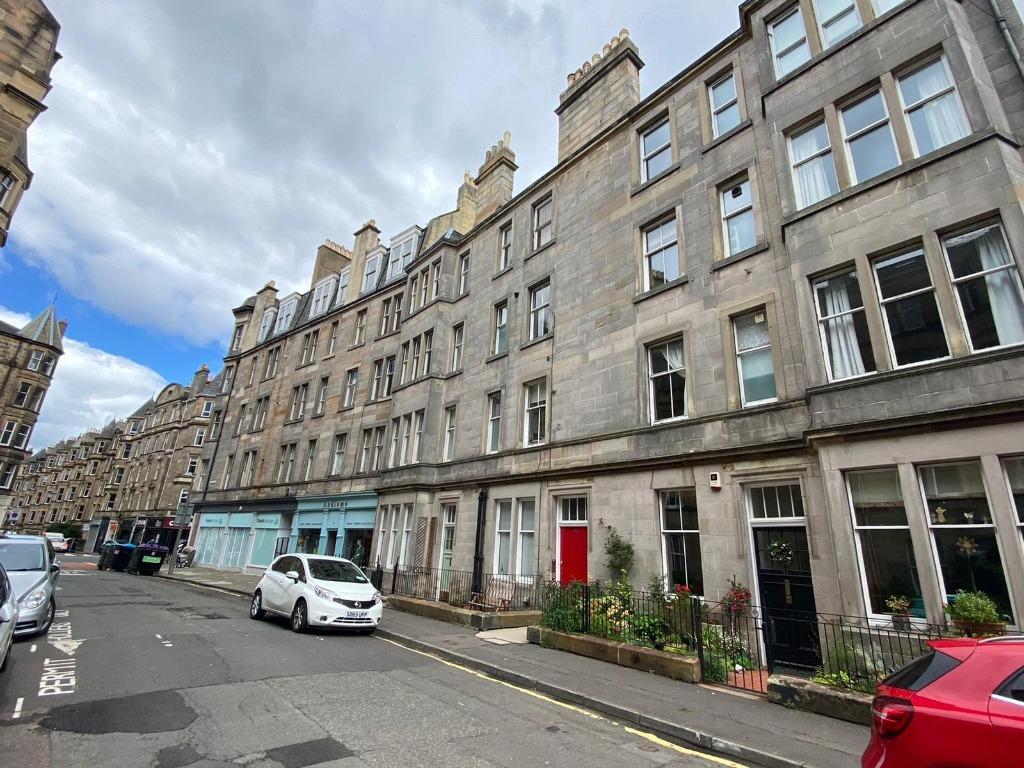 Forbes Road, Bruntsfield, Edinburgh... 1 bed flat - £1,150 pcm (£265 pw)