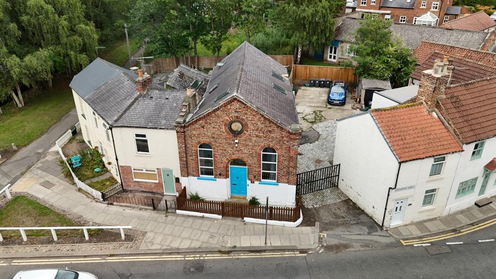 The Old Chapel, Cockerton Green... 4 bed semi-detached house - £425,000