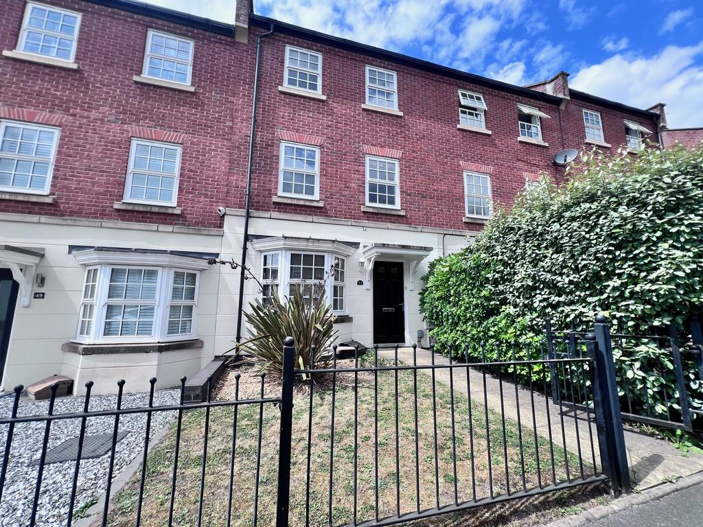 Nether Hall Avenue, Birmingham B43 3 bed townhouse for sale - £325,000