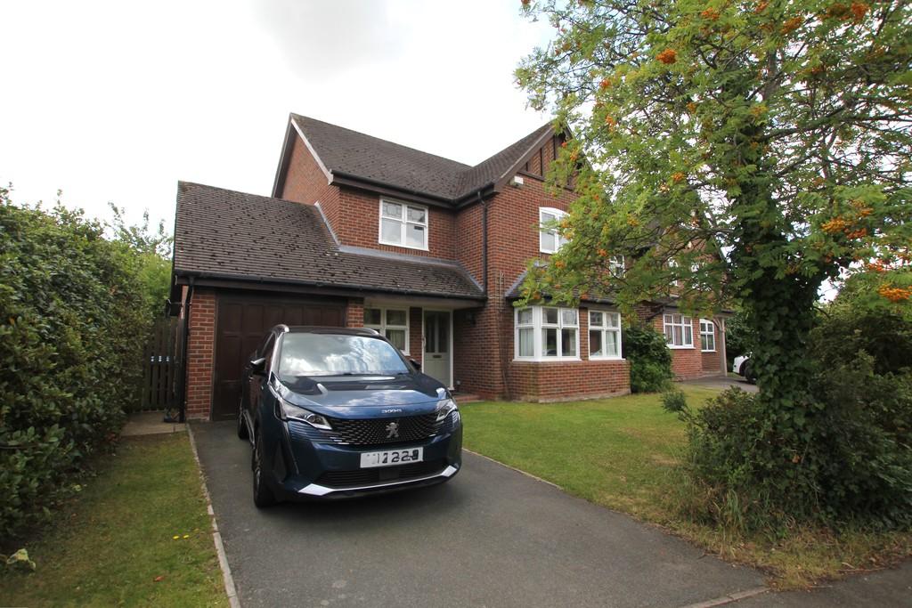 Capesthorne Road, Christleton, Chester 4 bed detached house for sale ...