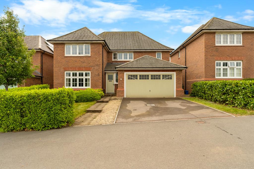 Clos Parc Radur, Radyr 4 bed detached house to rent - £2,695 pcm (£622 pw)