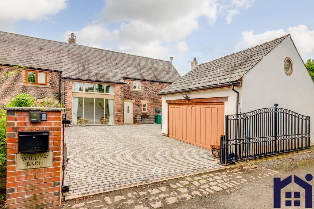 Finney Lane, Croston, PR26 5 bed barn conversion for sale - £895,000