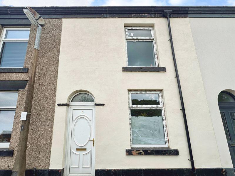 Pilling Street, Bury 2 bed terraced house for sale - £180,000