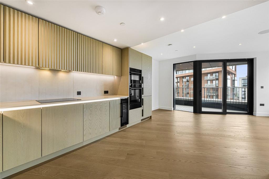 Linear Place, London, SW11 2 bed apartment - £4,150 pcm (£958 pw)