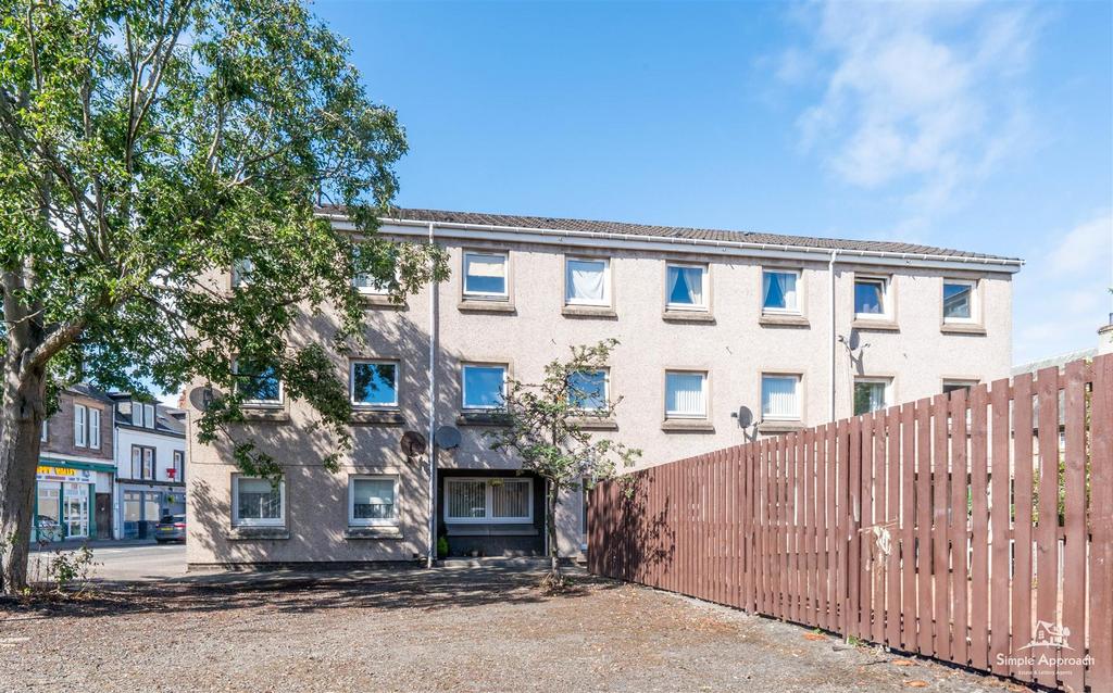 Leonard Street, Perth 1 bed flat - £89,950