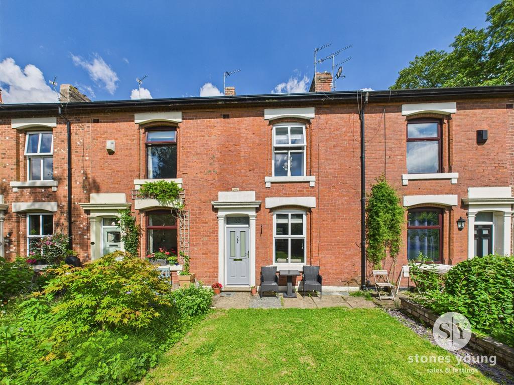 Cherry Tree Terrace, Blackburn, BB2 2 bed terraced house for sale - £ ...