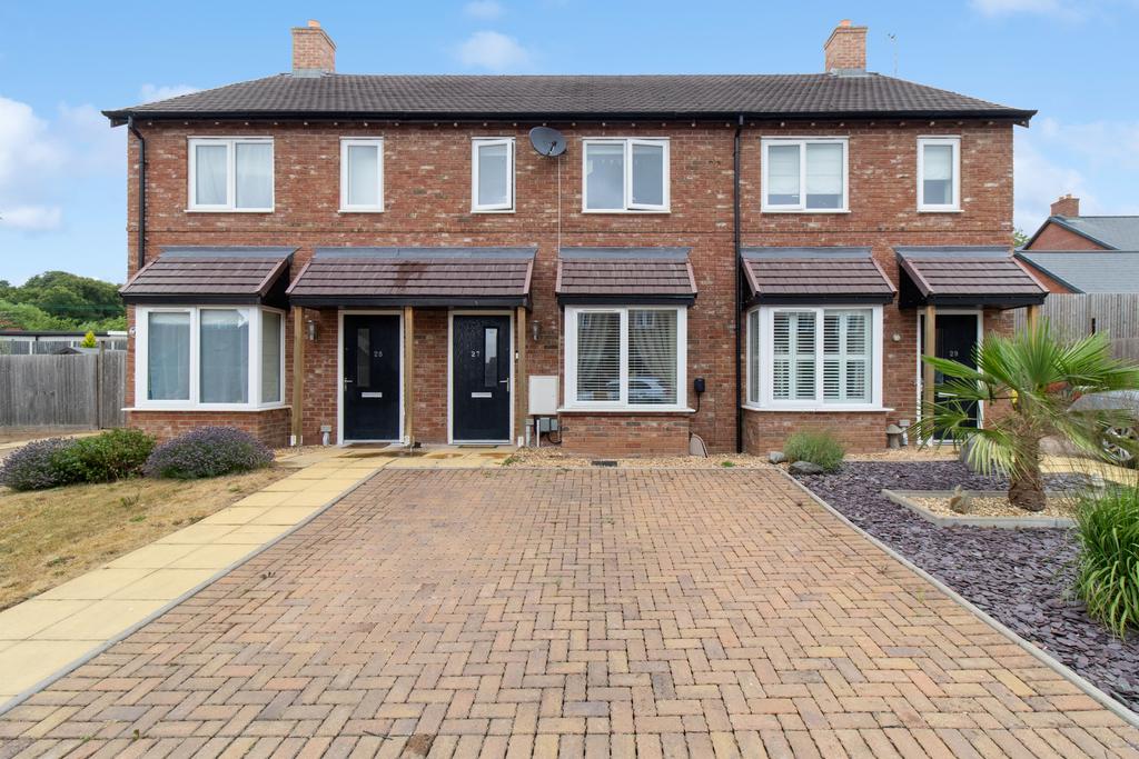 Worcester WR2 2 bed terraced house for sale - £189,000