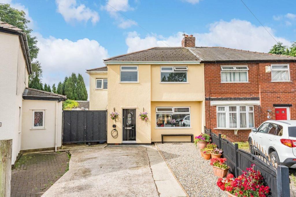 Windsor Road, Prescot 4 bed semi-detached house for sale - £200,000