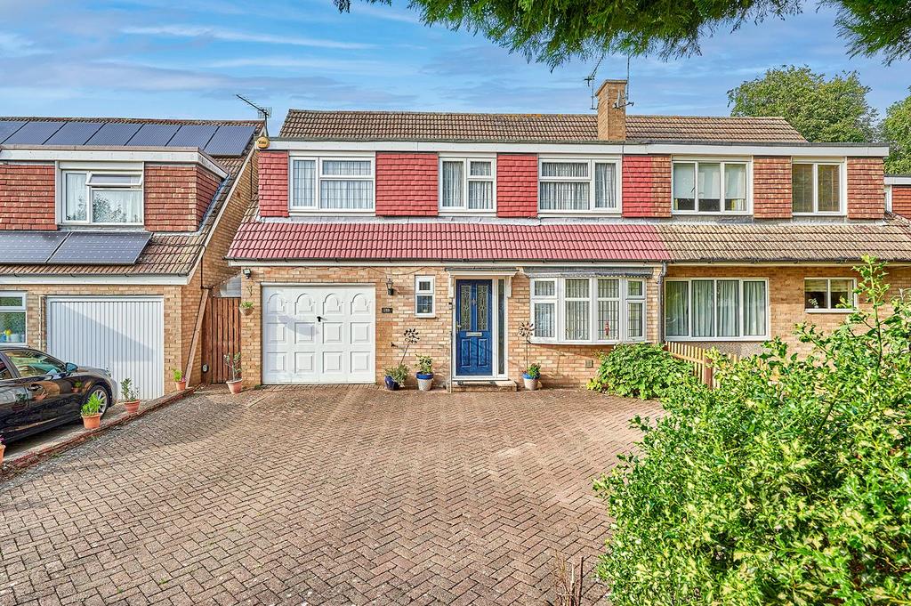 Parsonage Lane, Bishop's Stortford CM23 4 bed semi-detached house - £ ...