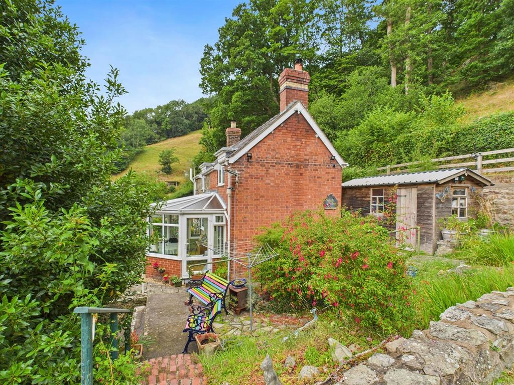 The Waynes, Middletown, Welshpool 2 bed house for sale - £270,000